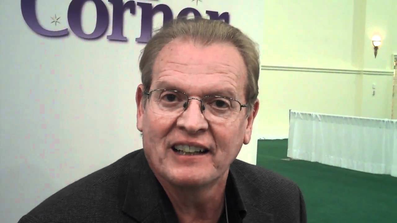 Gary Balser Stays Organized With Space Bag - YouTube