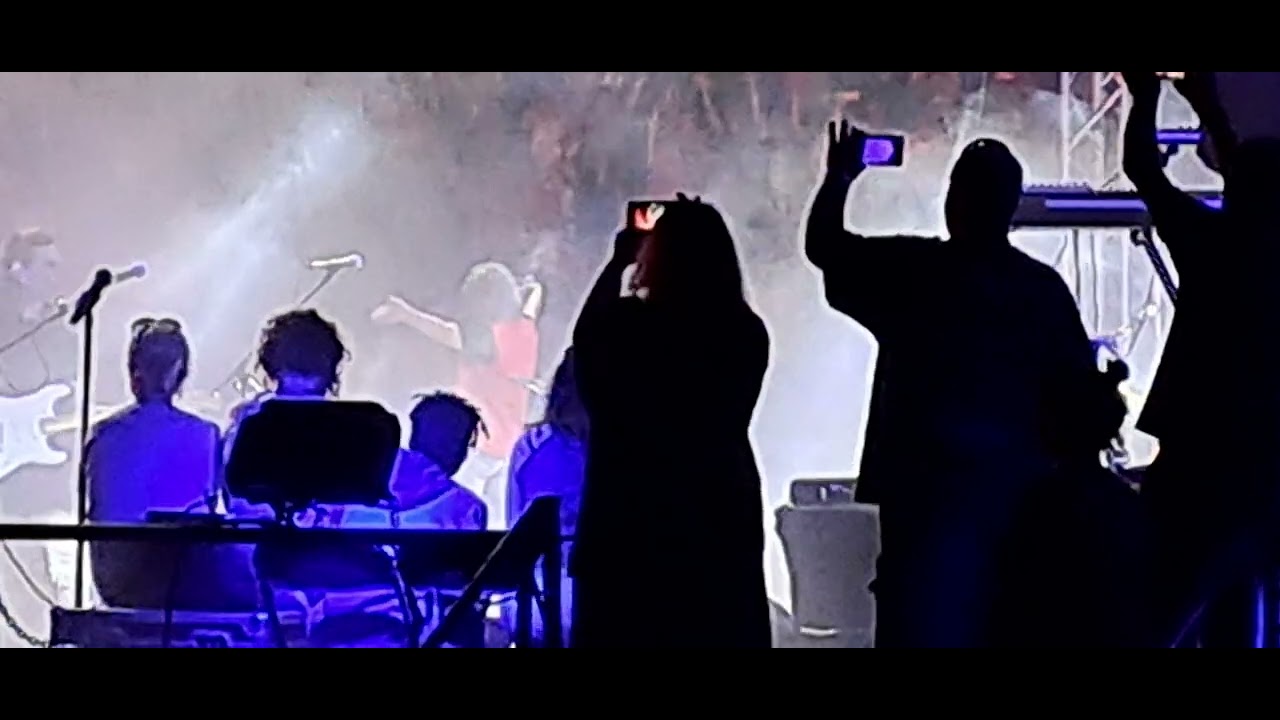 παπακωνσταντινου βασιλης live 2023 χαιρετίσματα στην εξουσια - YouTube