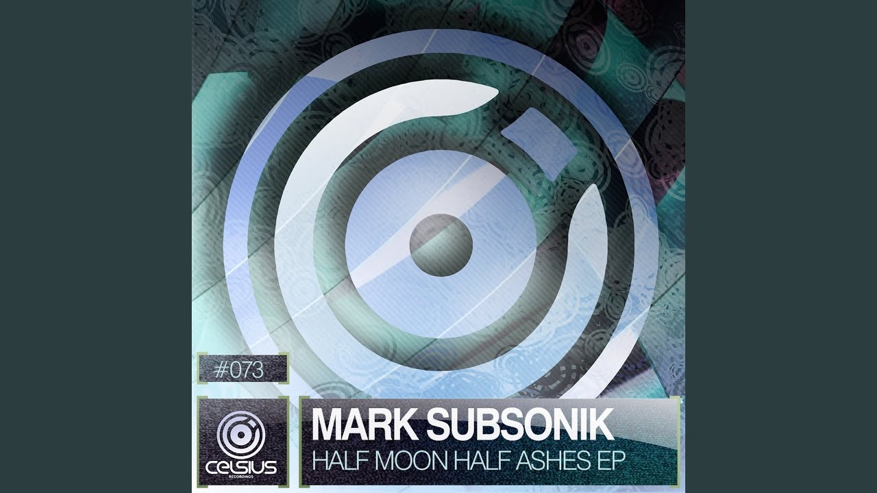 Half Moon (Original Mix) - YouTube