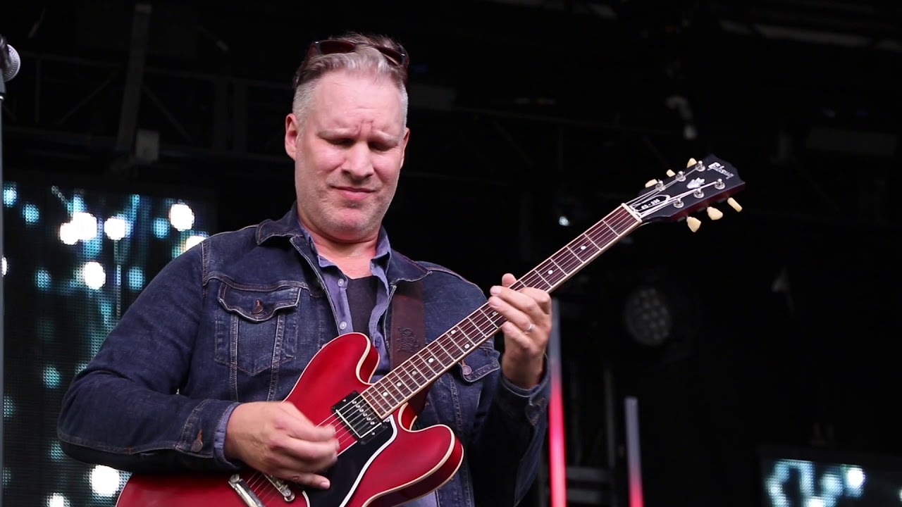 "I Don't Need No Doctor" performed by Generation Train - YouTube