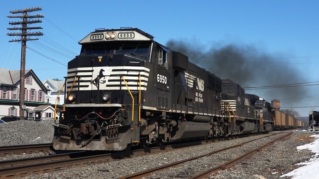 Trains of 2018! A look Back - YouTube