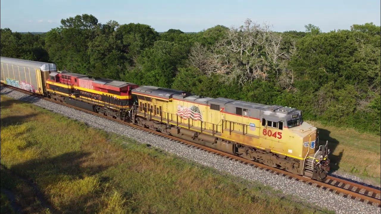 Monster Southbound UP 8045/KCS 4721/4176, Mixed freight Train, "Ennis Sub" Thornton, TX, 6-4 ...