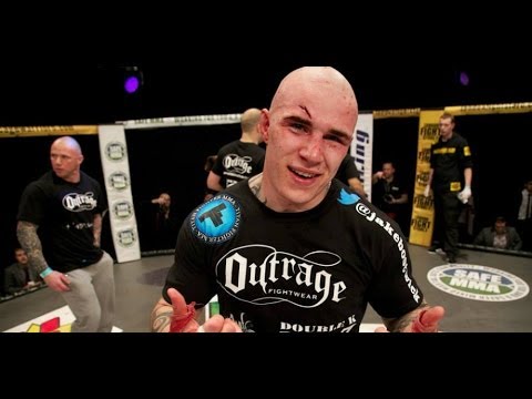Jake Bostwick talks Cage Warriors 64 victory over Boubacar Balde - YouTube
