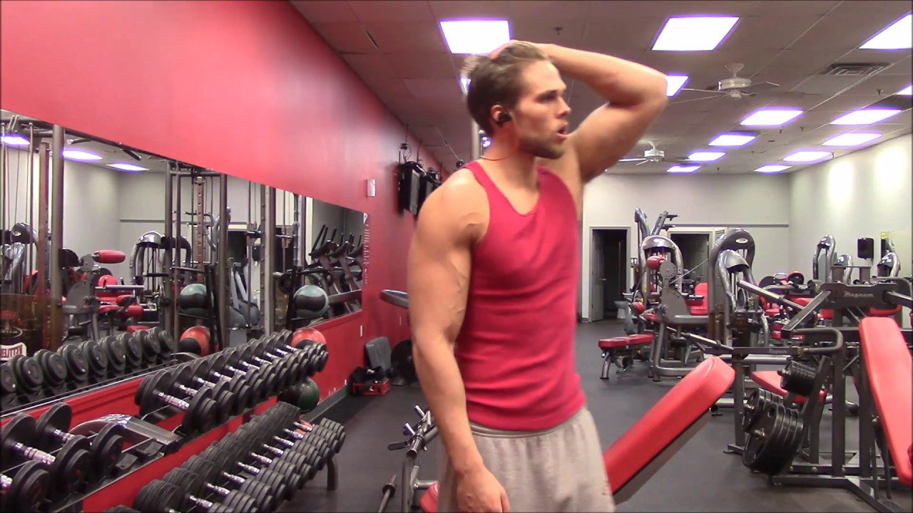 Vlogging With The Fam + EPIC WORKOUT - YouTube