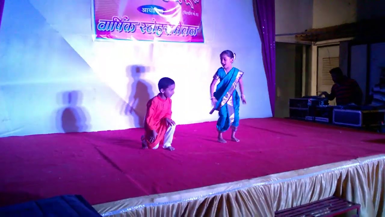 Shreya and Arnav hi navri asli - YouTube