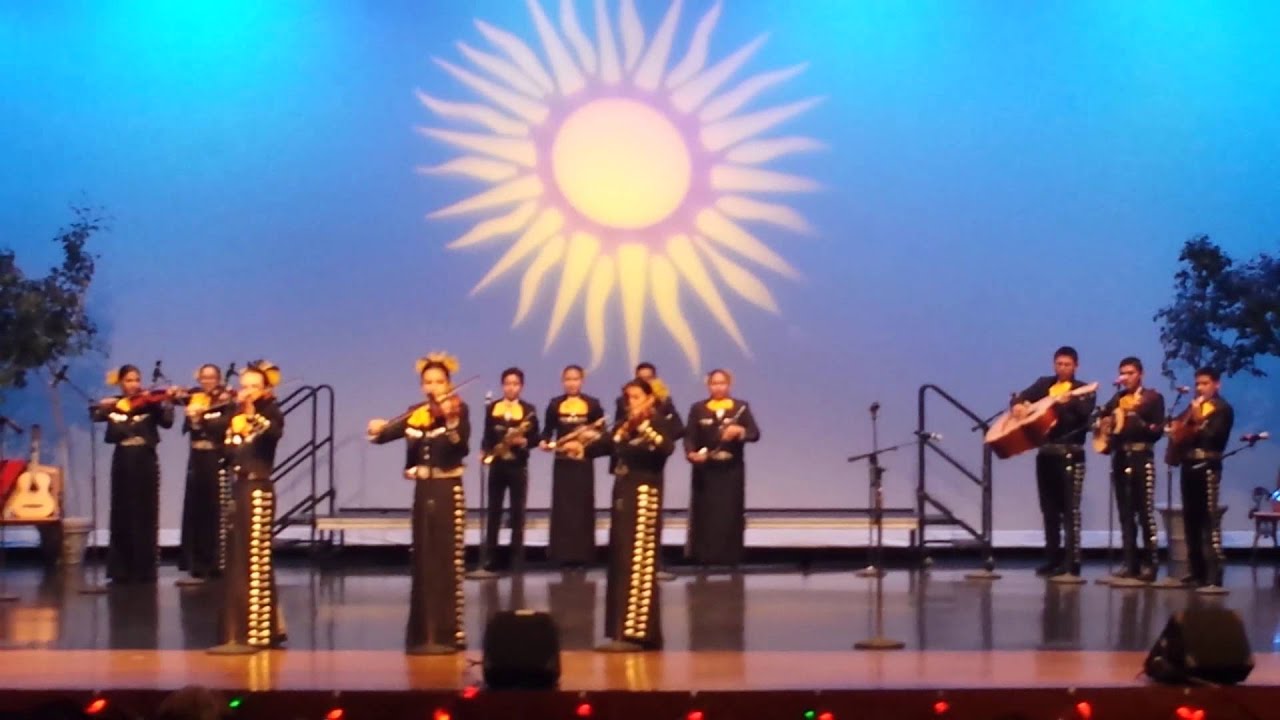 Del Rio Middle School varsity Mariachi Laredo - YouTube
