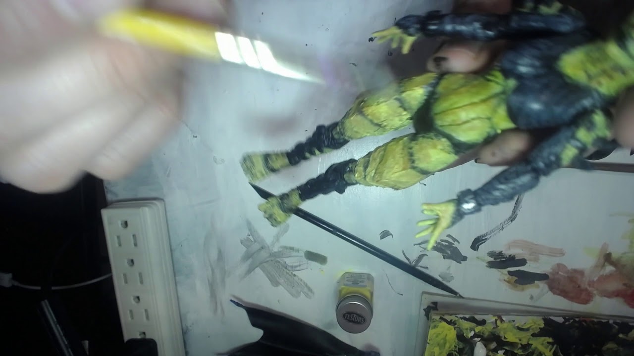 Making D'Vorah from Mortal Kombat X (part 11) - YouTube