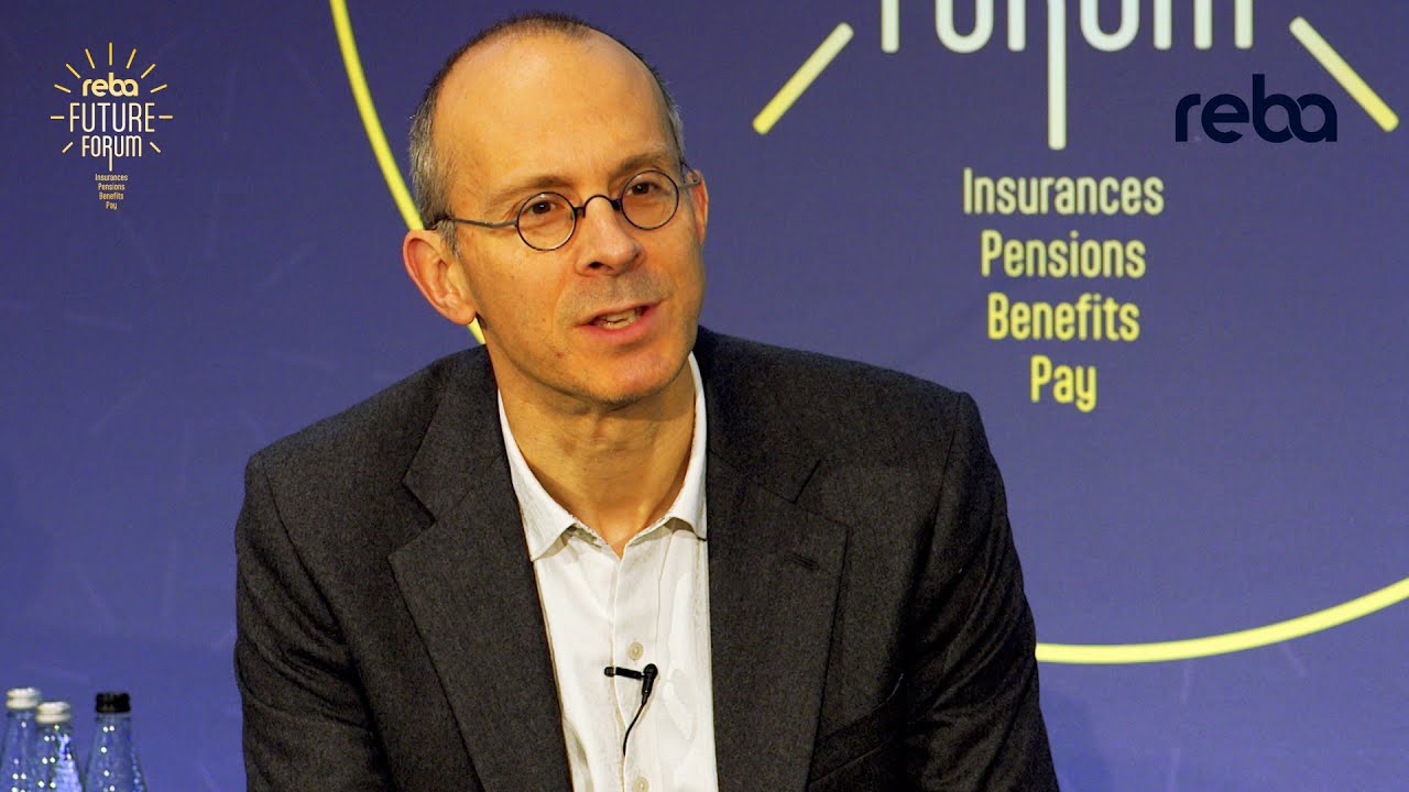 Tim Harford, economist & keynote speaker, explains how to be confident ...