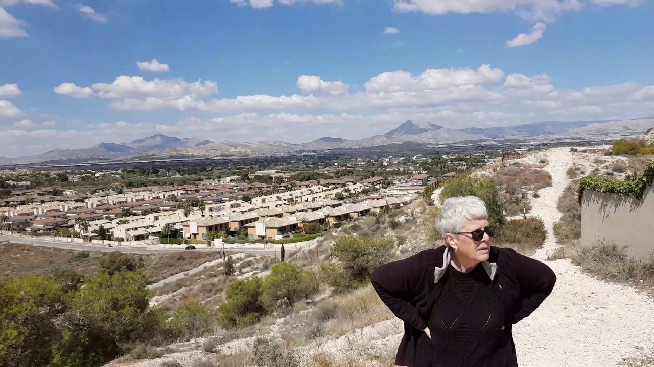 Ermita del Calvari Mutxamel / paseo - YouTube