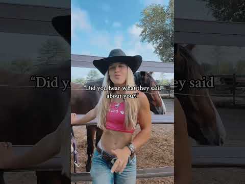 That’s the beauty with views  #itsamandalee #redhatcowgirl #onlyfarmer #horsegirl #cowgirl