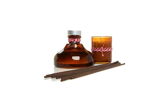 Thymes Gingerbread Reed Diffuser Votive Candle Set - YouTube