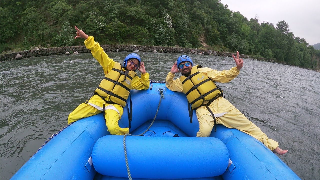 RIVER RAFTING AT KULLU-MANALI || ADVENTURE IN MANALI || VYAS RIVER # ...