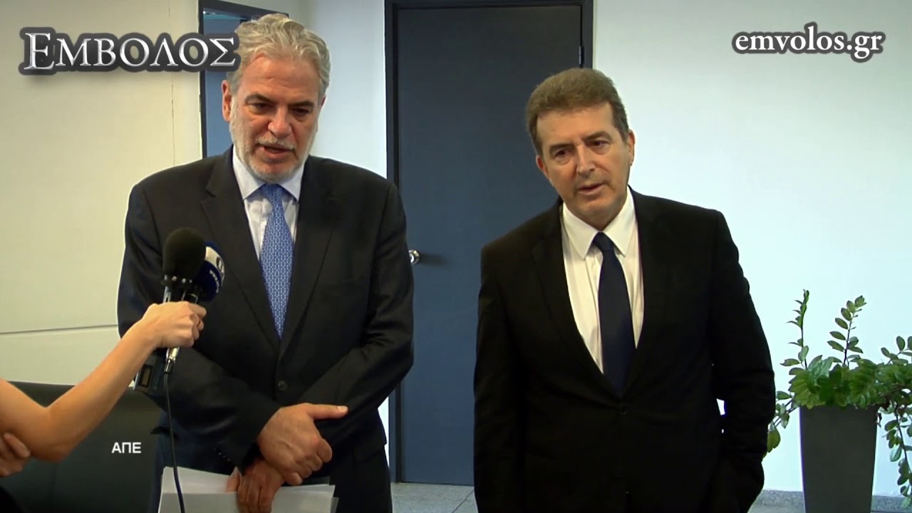 Συνάντηση Μιχάλη Χρυσοχοϊδη με τον Επιτροπο Χρήστο Στυλιανίδη - YouTube