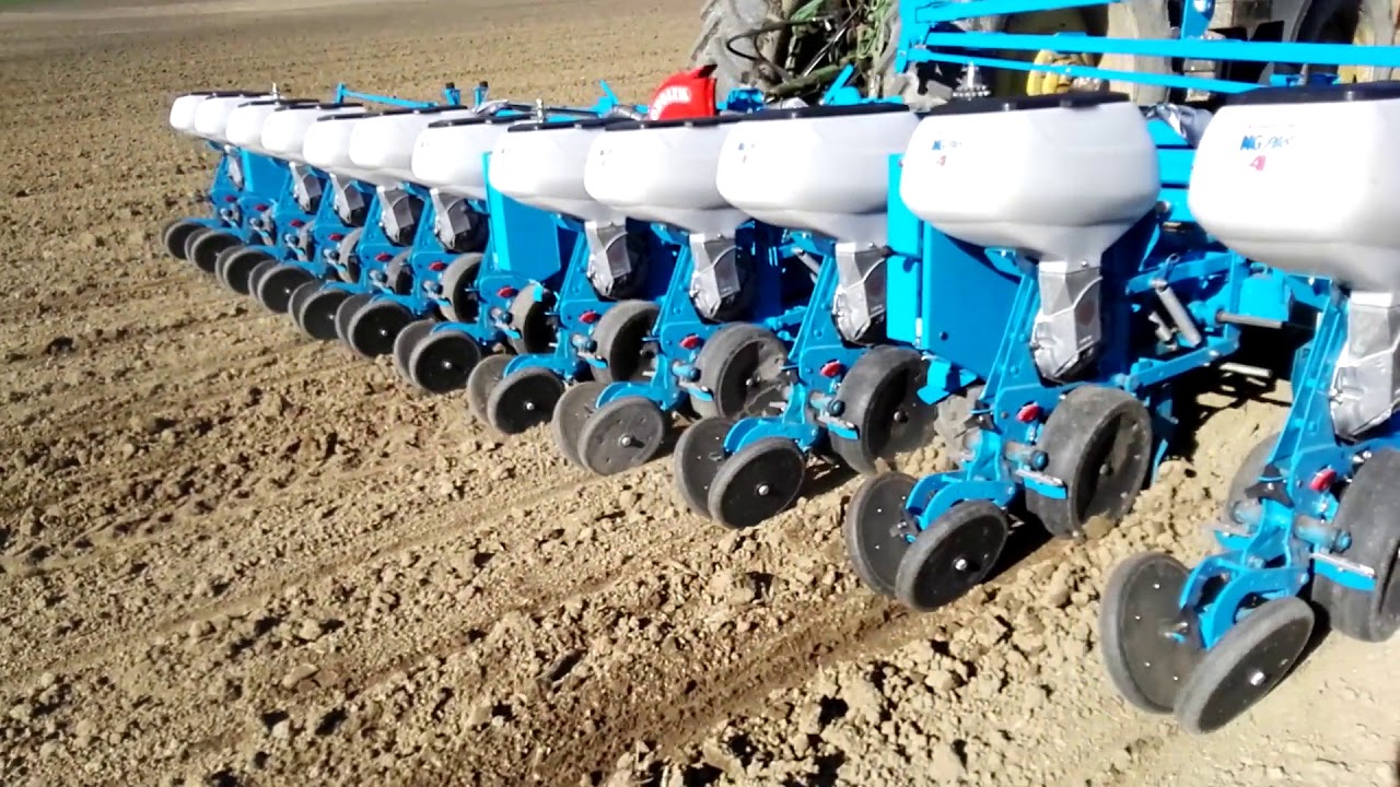Monosem 12 row planter - YouTube
