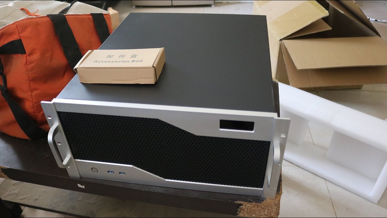 MACASE K550DF 5U Rackmount PC Case Unboxing - YouTube