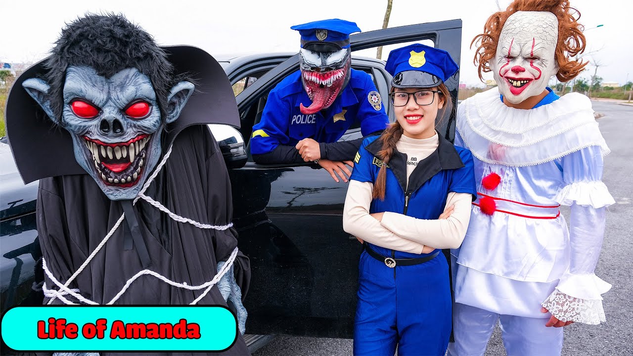 The Haunted Clown Steals a Police Car and Controls a Vampire - Police ...