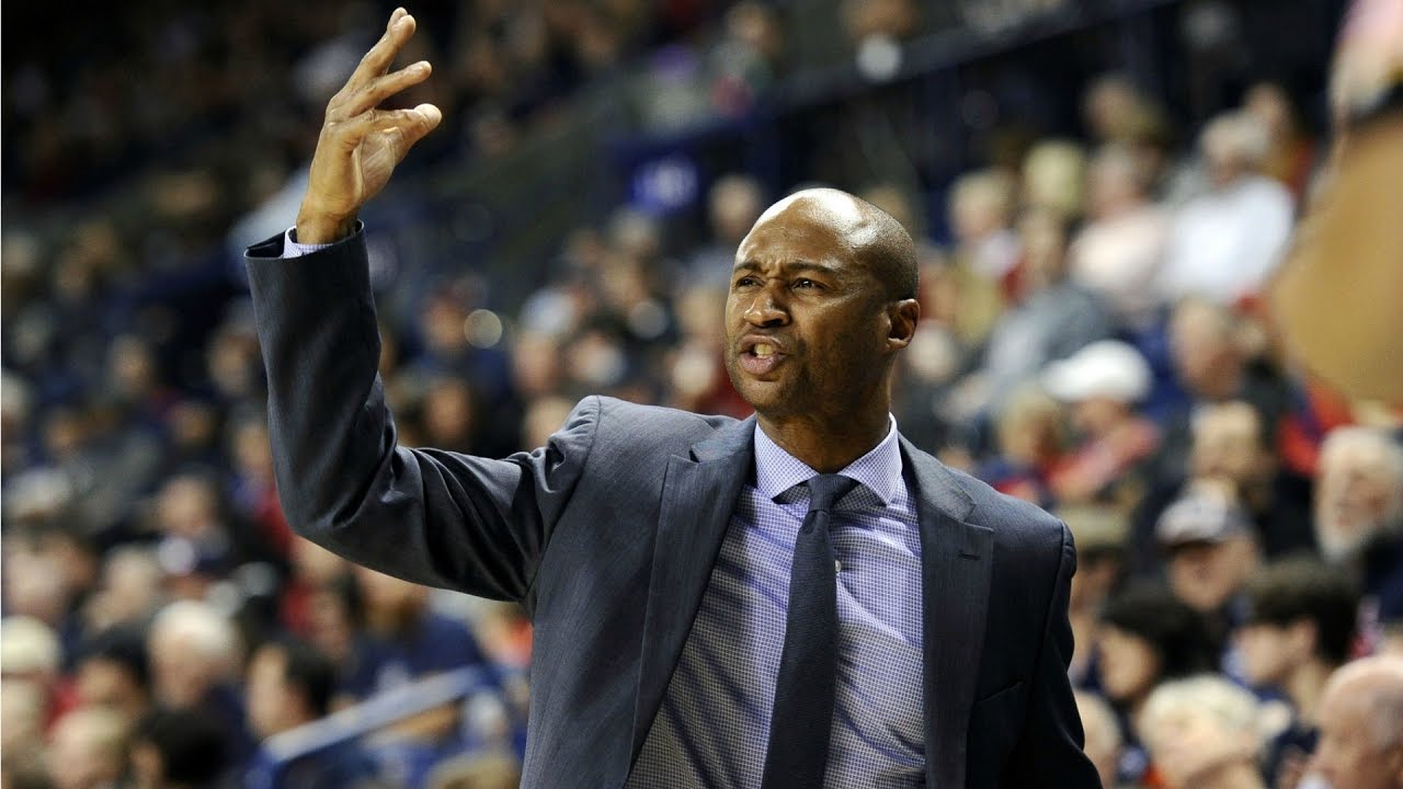 San Diego Coach Lamont Smith Shows Team How To Play | CampusInsiders ...