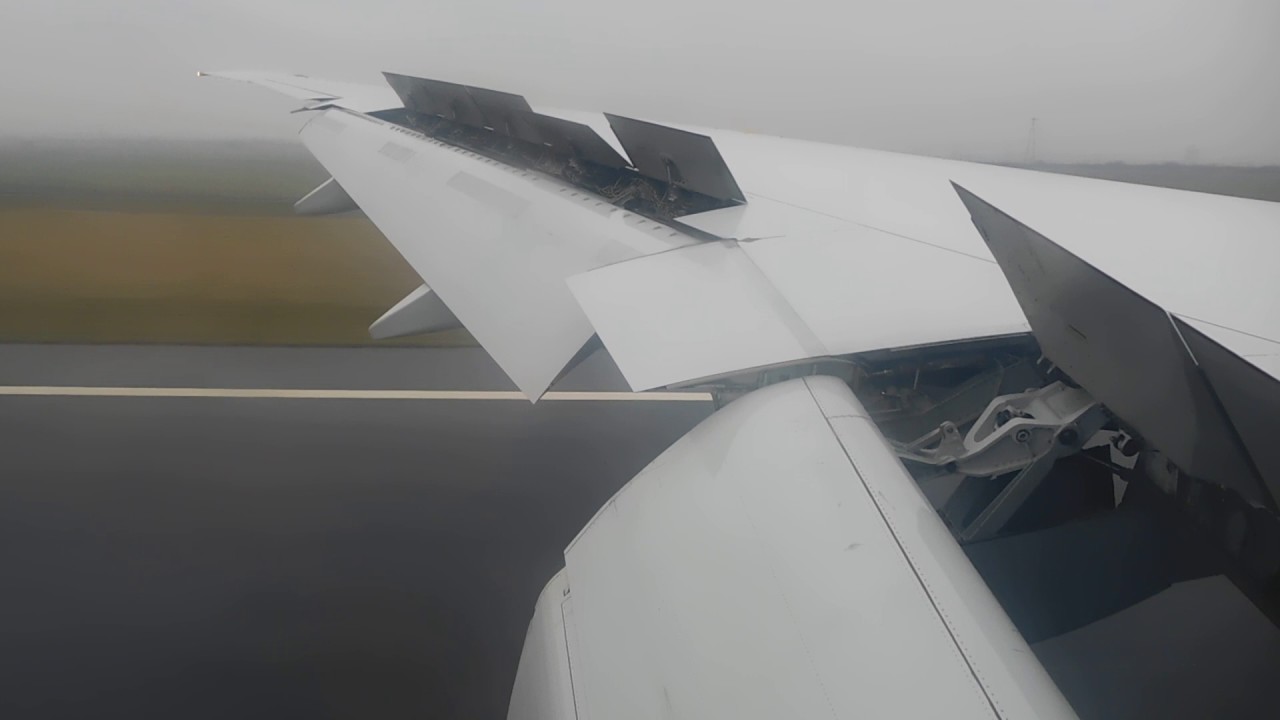 Air France AF 117 (Boeing 777-300ER) Landing at Paris CDG - YouTube