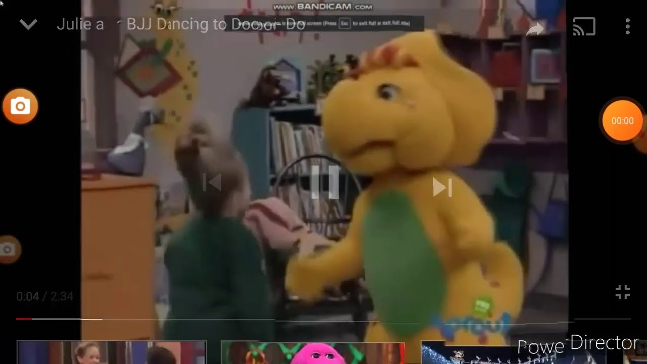 Julie and B.J. Dancing To "Barney's Hula Dance" - YouTube