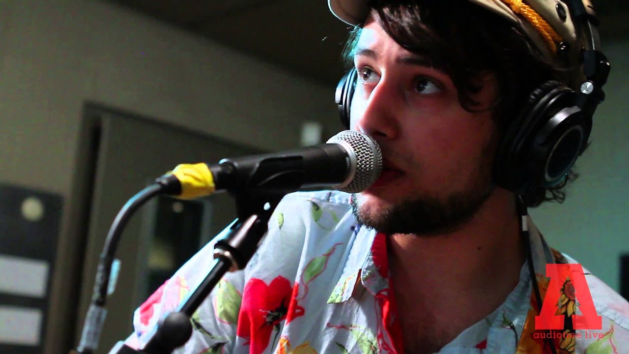 Joe Hertler & The Rainbow Seekers - The King is Dead - Audiotree Live ...