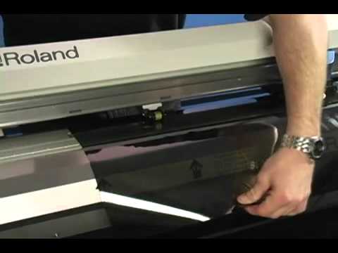 Cutting Window Tint Patterns with the GX-400 Cutter.mp4 - YouTube