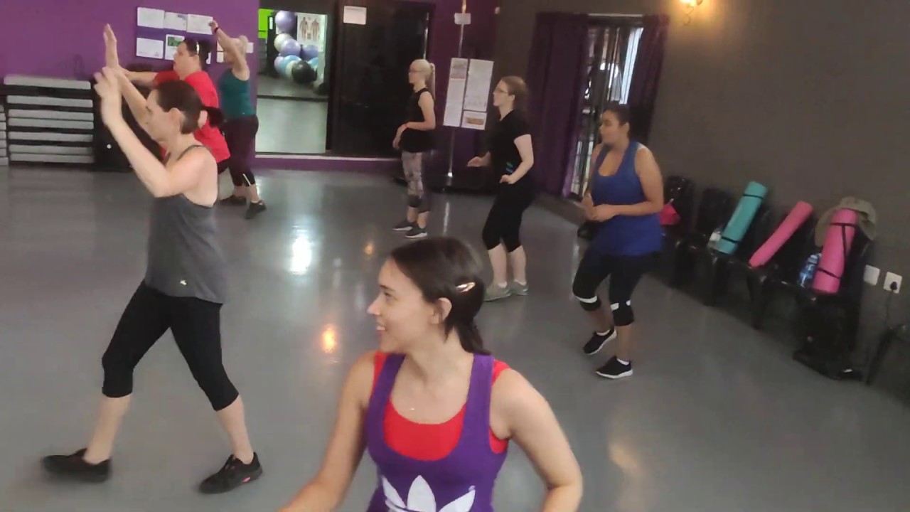 Fitness Teaser 105: Zumba - YouTube