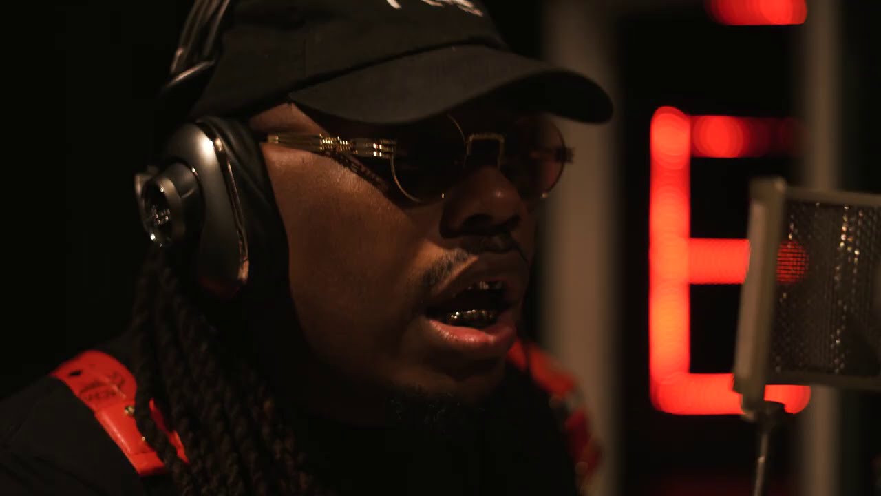 E.J. Carter - "1 UP" [Official Music Video] - YouTube