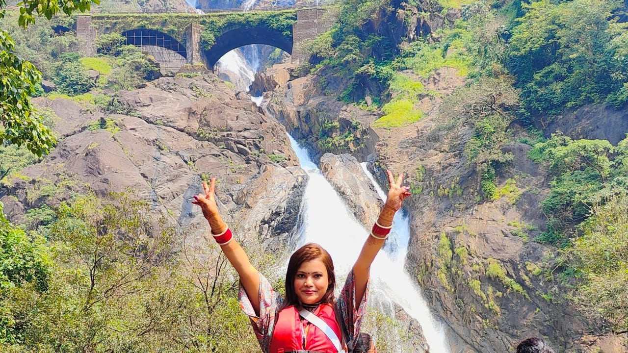 Dudhsagar waterfall Vlog / Dudhsagar waterfall mei Chennai express ki ...