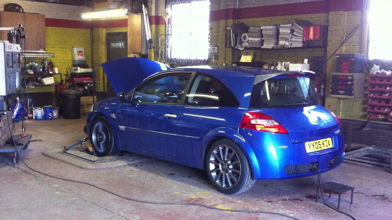 Megane 225 Stage 1 Blueflame - YouTube