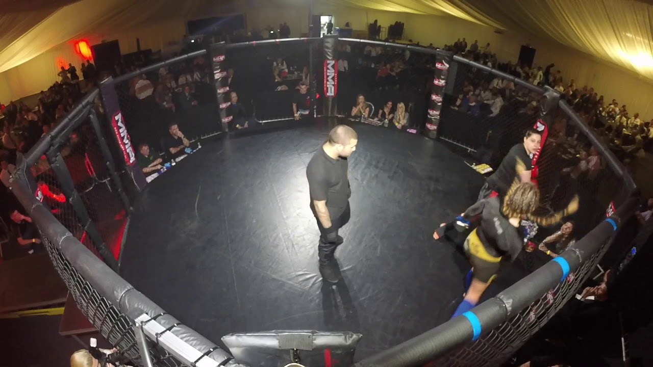 Ultra MMA | Gillingham | Jayde Northfield VS Kerry Isom - YouTube