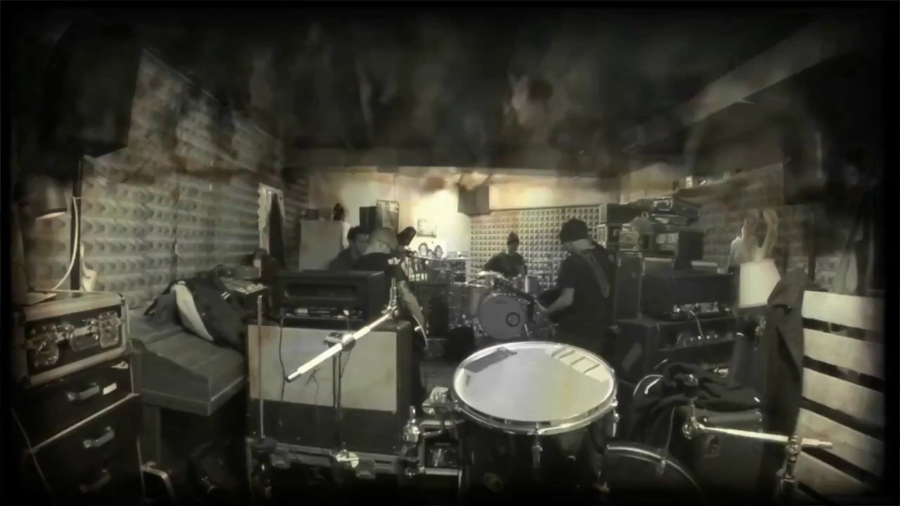 "We're putting the band back together" - YouTube