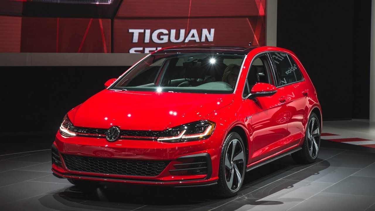 IMPRESSIVE! 2018 VOLKSWAGEN GOLF R FIRST DRIVE REVIEW - YouTube