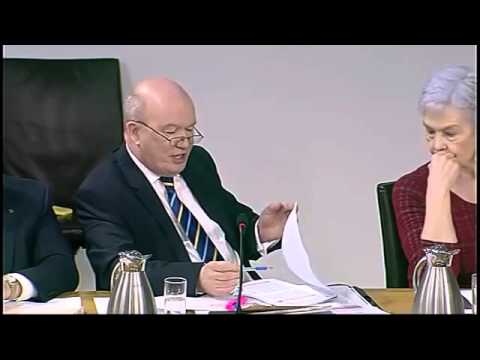 Prof Robert Beveridge criticises the BBC - YouTube