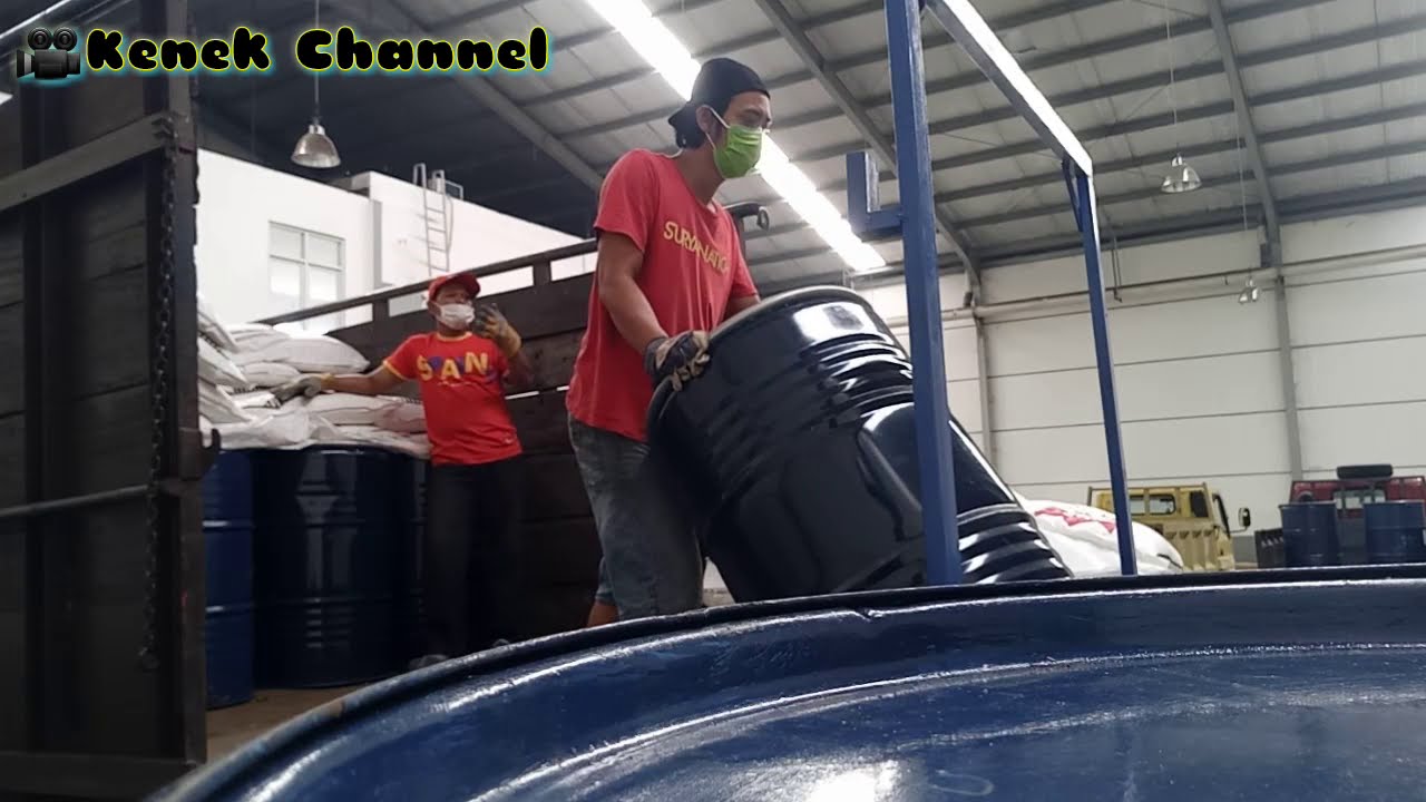 Proses bongkar muatan & teknik cara menurunkanya. Tanpa alat bantu ...