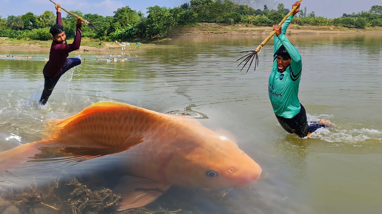 Amazing Fishing With Bamboo Kotch Fishing in River - YouTube