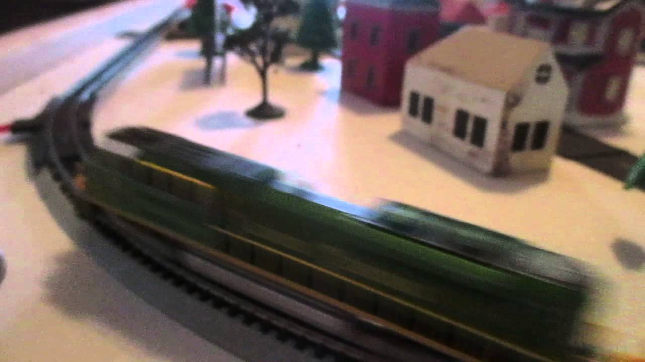 N scale Illinois Terminal - YouTube