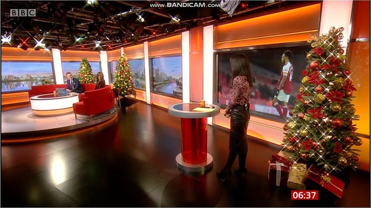 Katherine Downes - Black Tights - 14/12/20 - YouTube