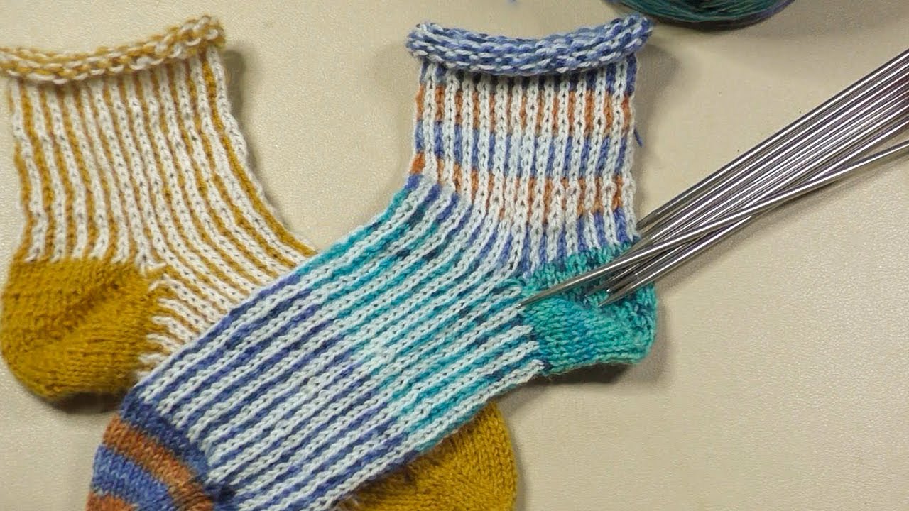 Socken stricken / Nadelspiel Socken stricken Anke / Maschenschäfchen - YouTube