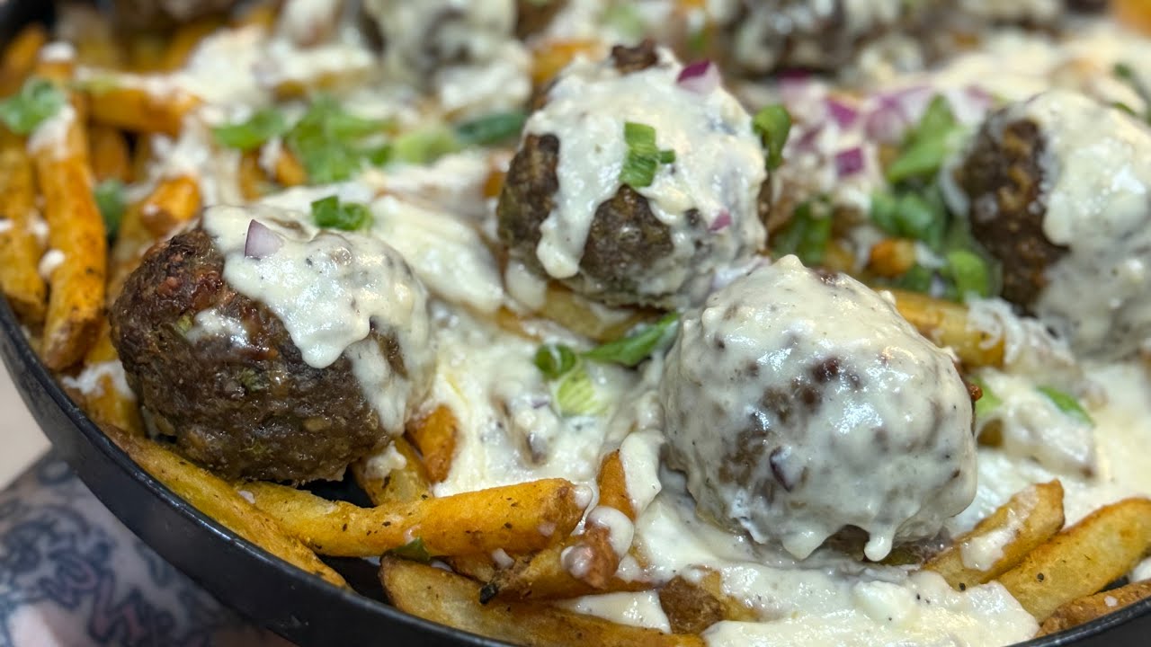 Fully loaded. Cheesy meatball fries - YouTube