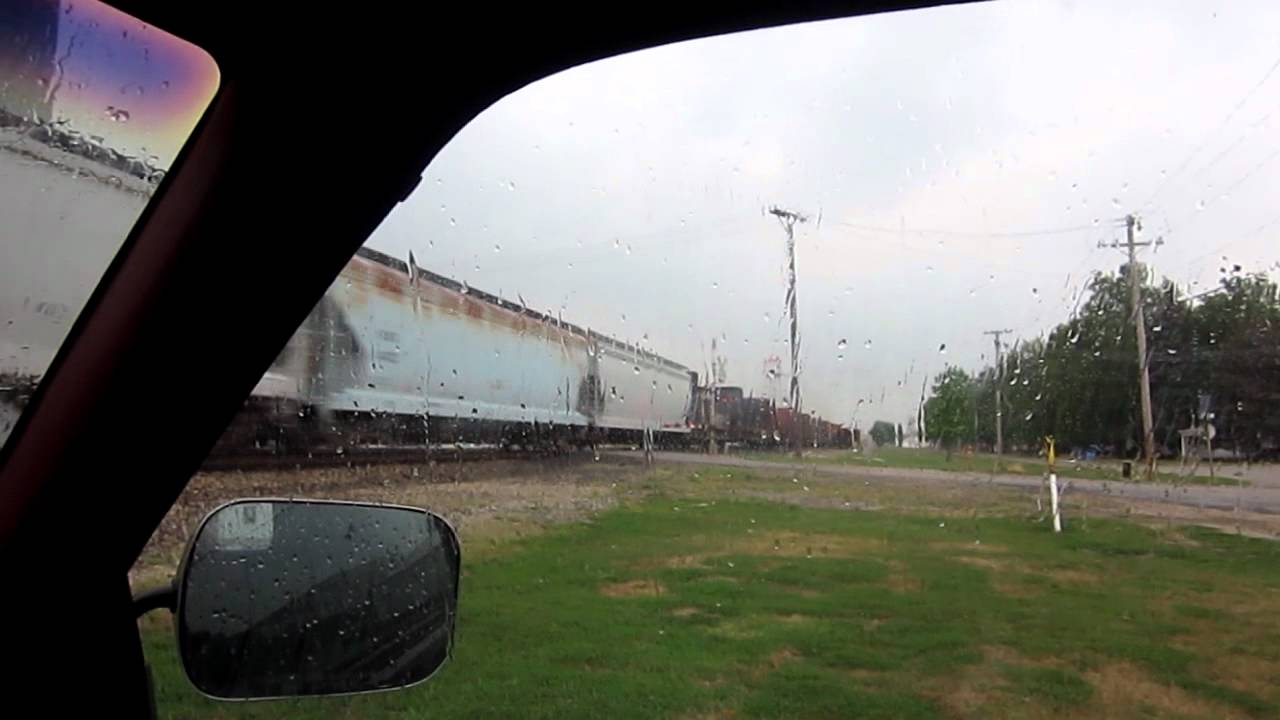 BNSF 500 West Mazon - YouTube