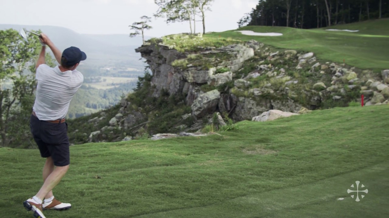 Golf along the 18th and 2nd holes at McLemore. - YouTube