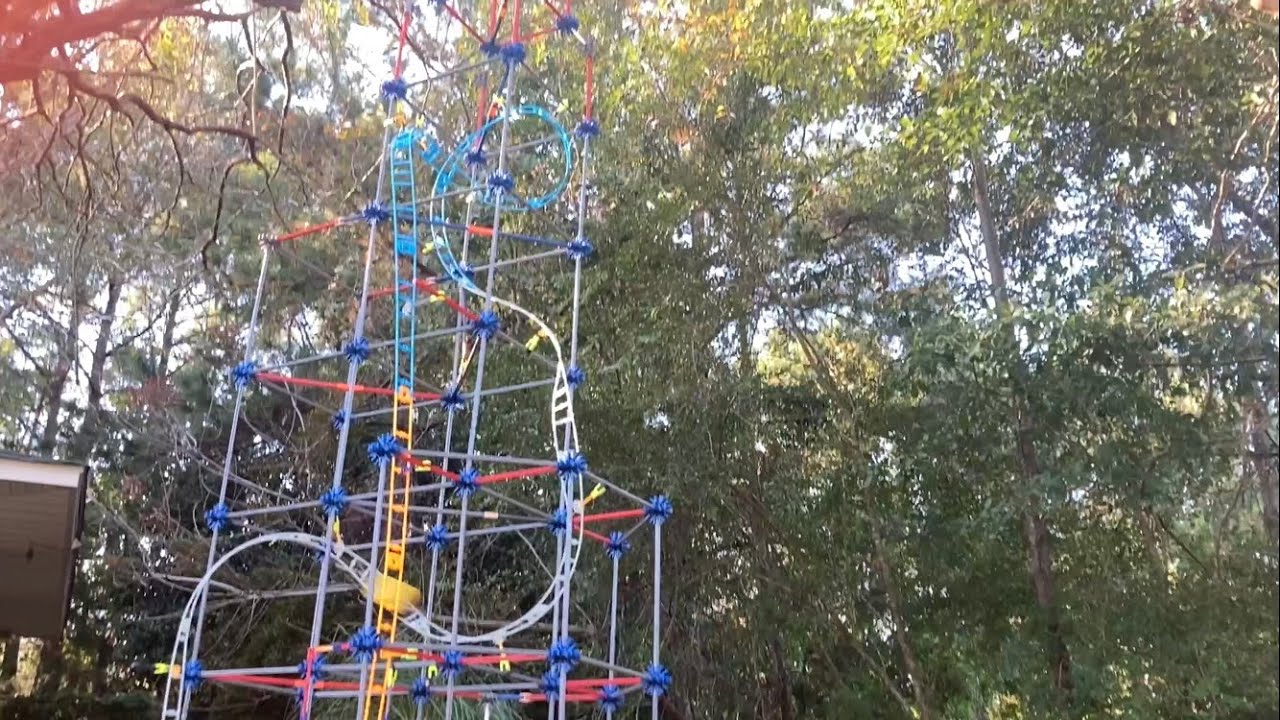 The Skyplex- A K’NEX Skyscraper - YouTube
