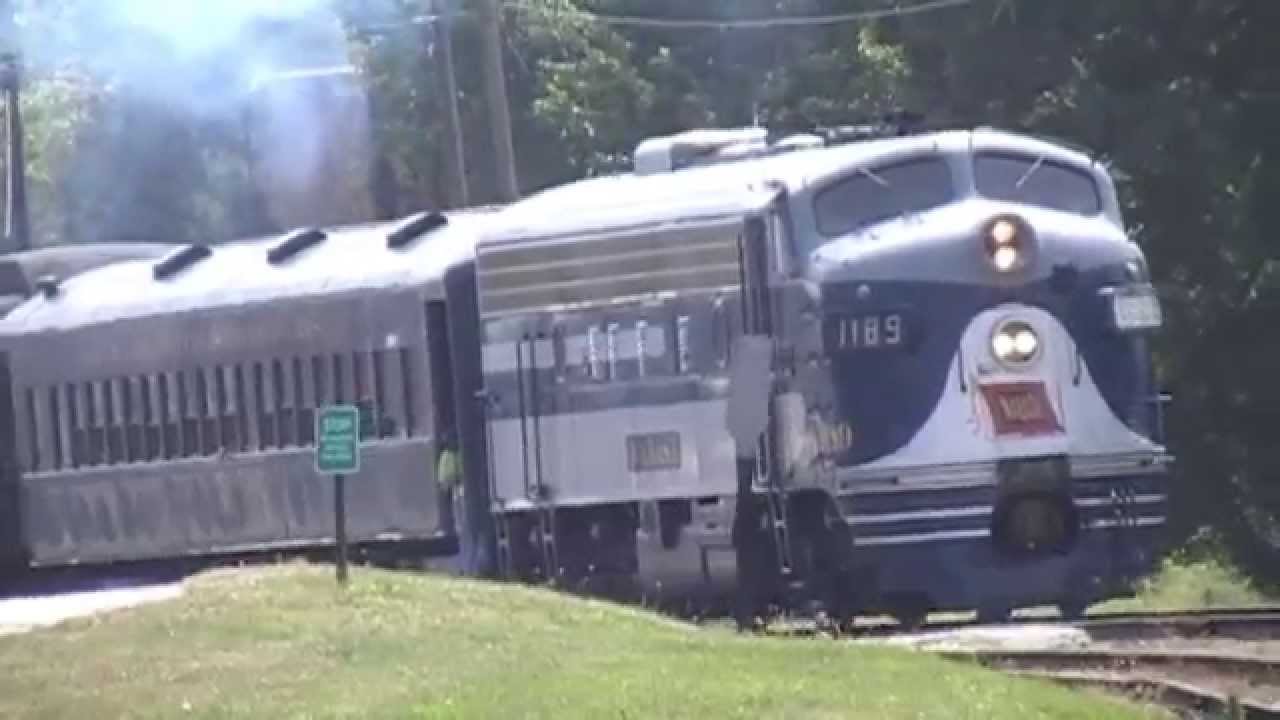 Wabash 1189 & Illinois Central 4035 (Tourist Train), 05-29-2014 - YouTube