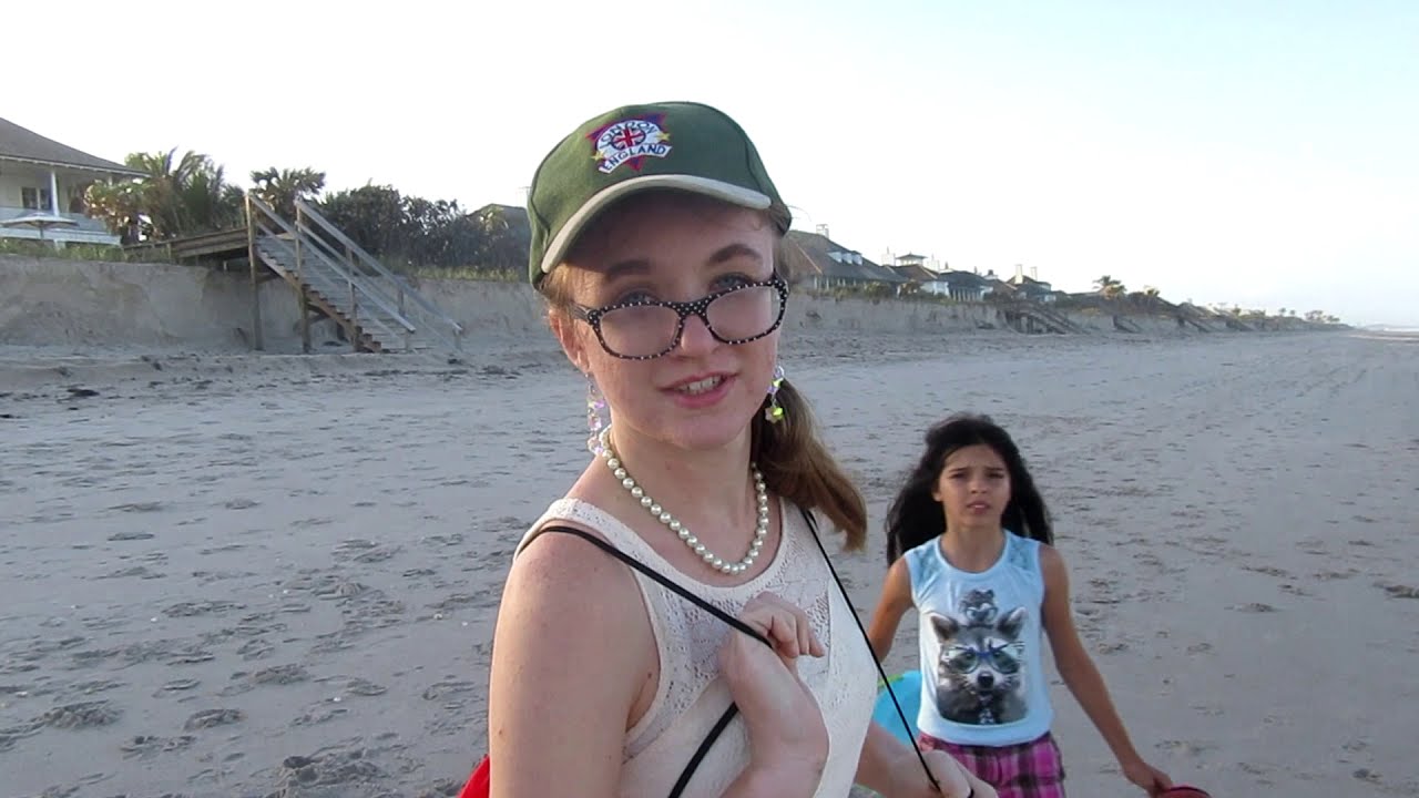 Beach With Kids - YouTube