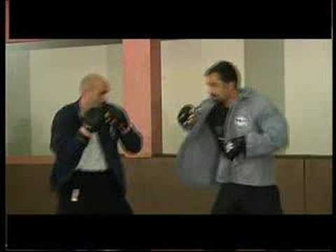 Savate défense - Techniques de base - YouTube