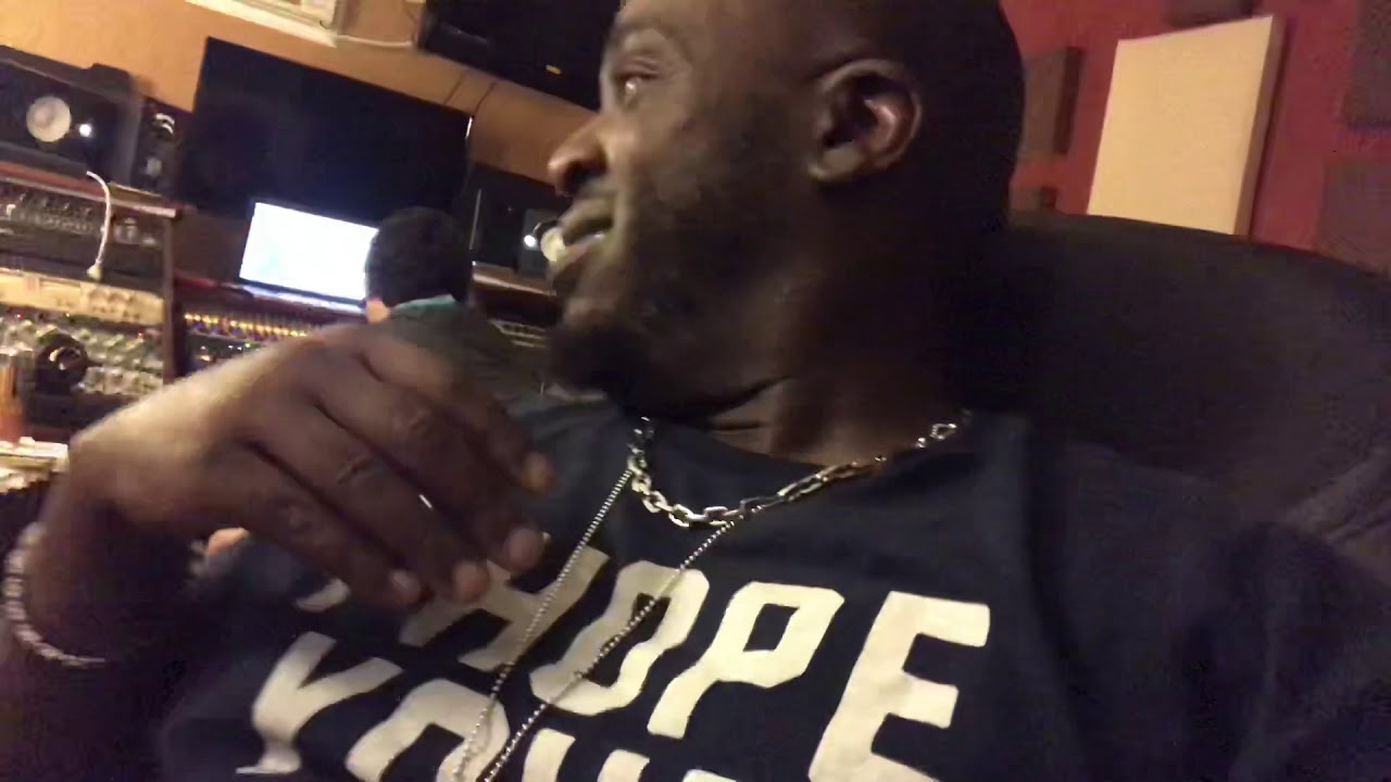 Lonnie Dangerous TV - Rapper: ... my body up early... - YouTube