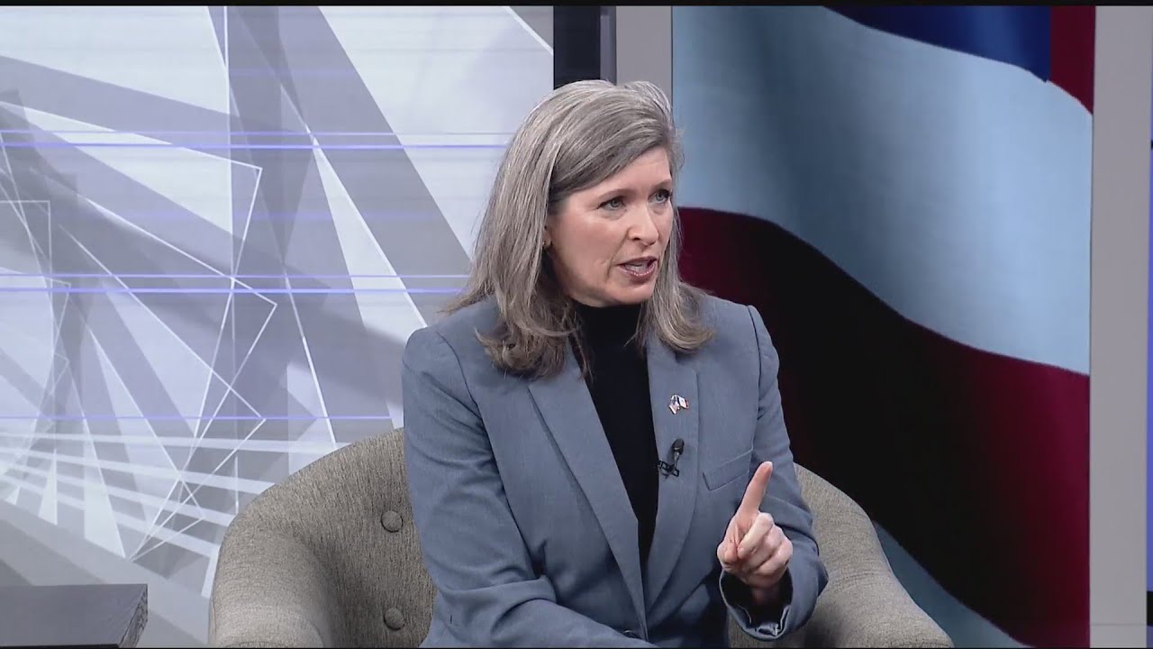 ‘It Was a Terrifying Experience,’ Senator Ernst Says of US Capitol Riot ...