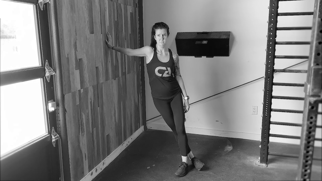 TFL IT Band Stretch - YouTube