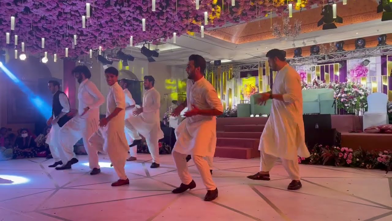 Slow Motion | Funny Wedding Dance | Hafeez Bilal Hafeez Choreography - YouTube