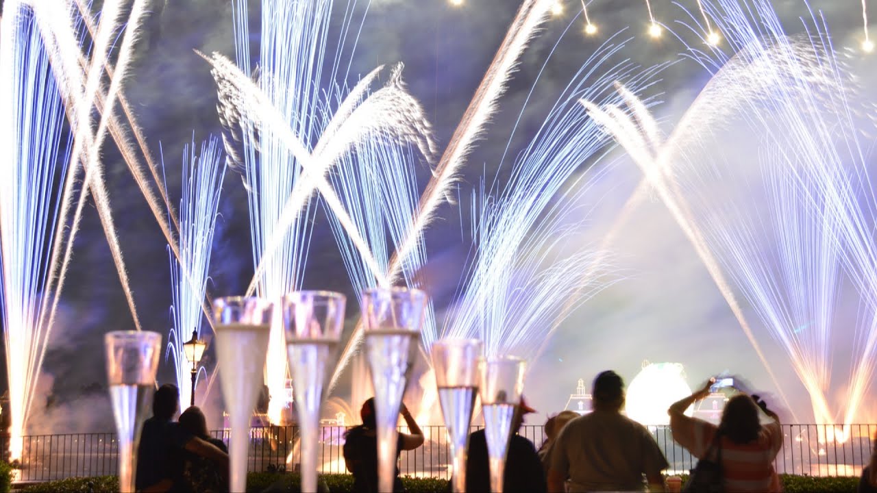 Epcot illuminations dessert party - golamentor